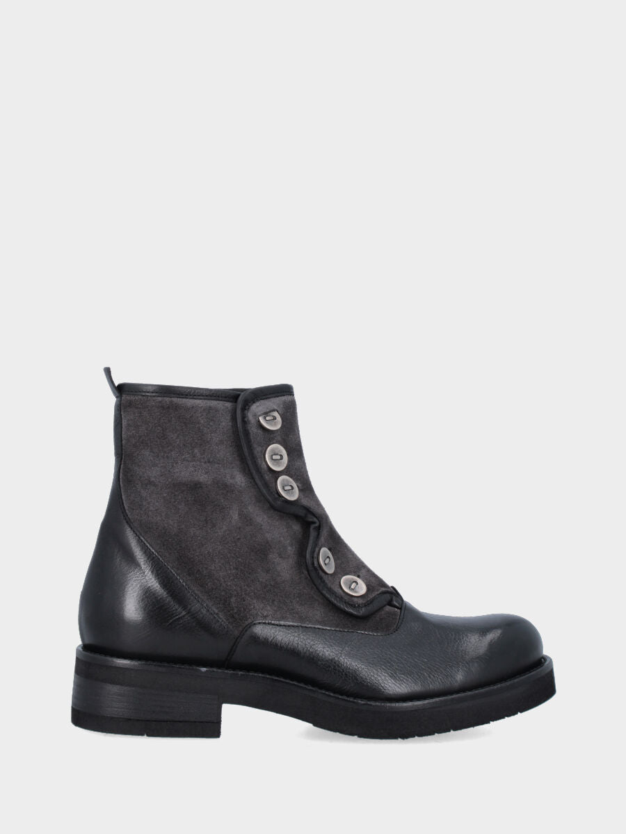 Black calf leather ankle boot with metal buttons and side zipper | Guja ...
