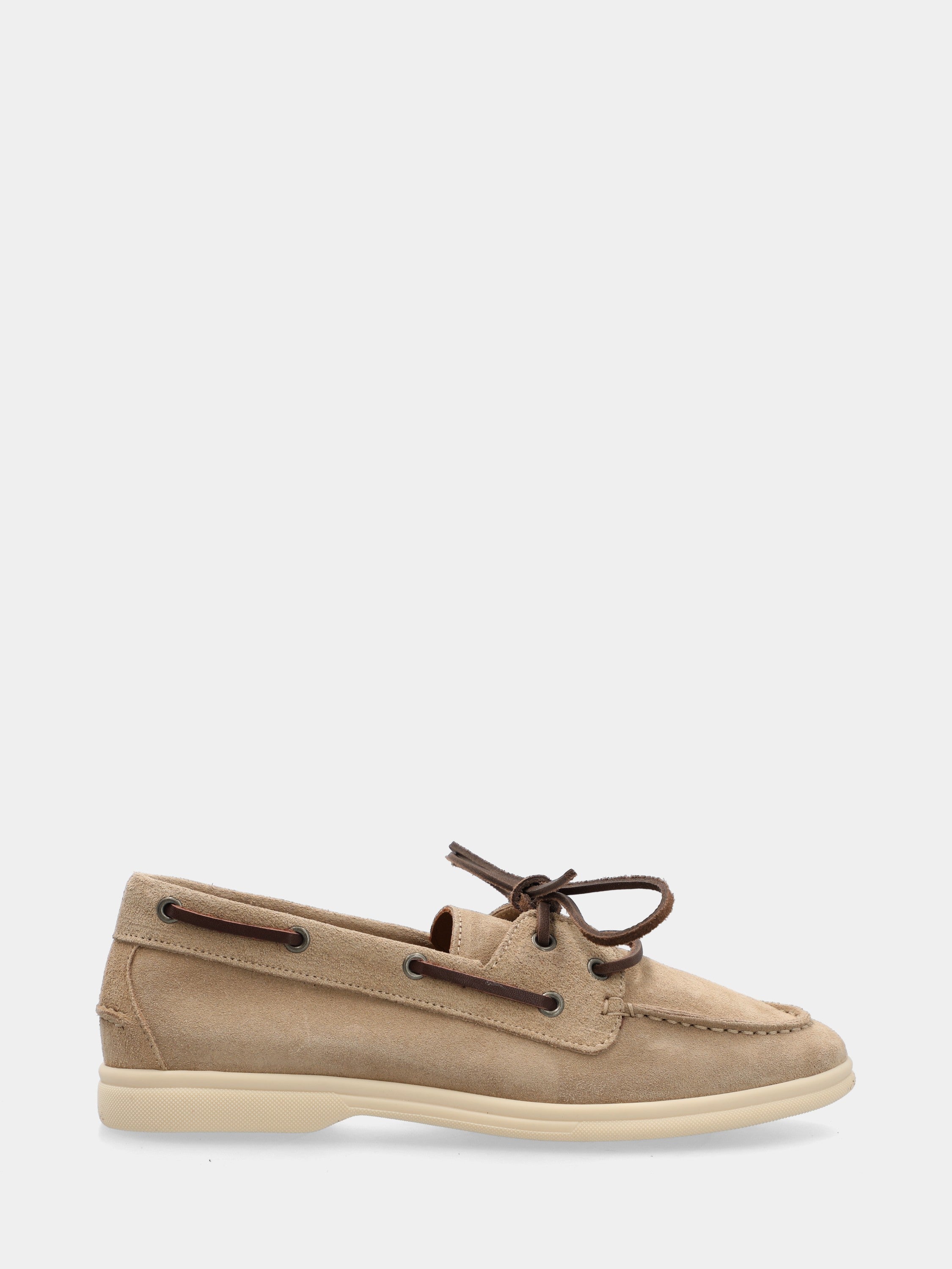 Beige one-piece suede derby with round toe and rubber sole | Guja Footwear
